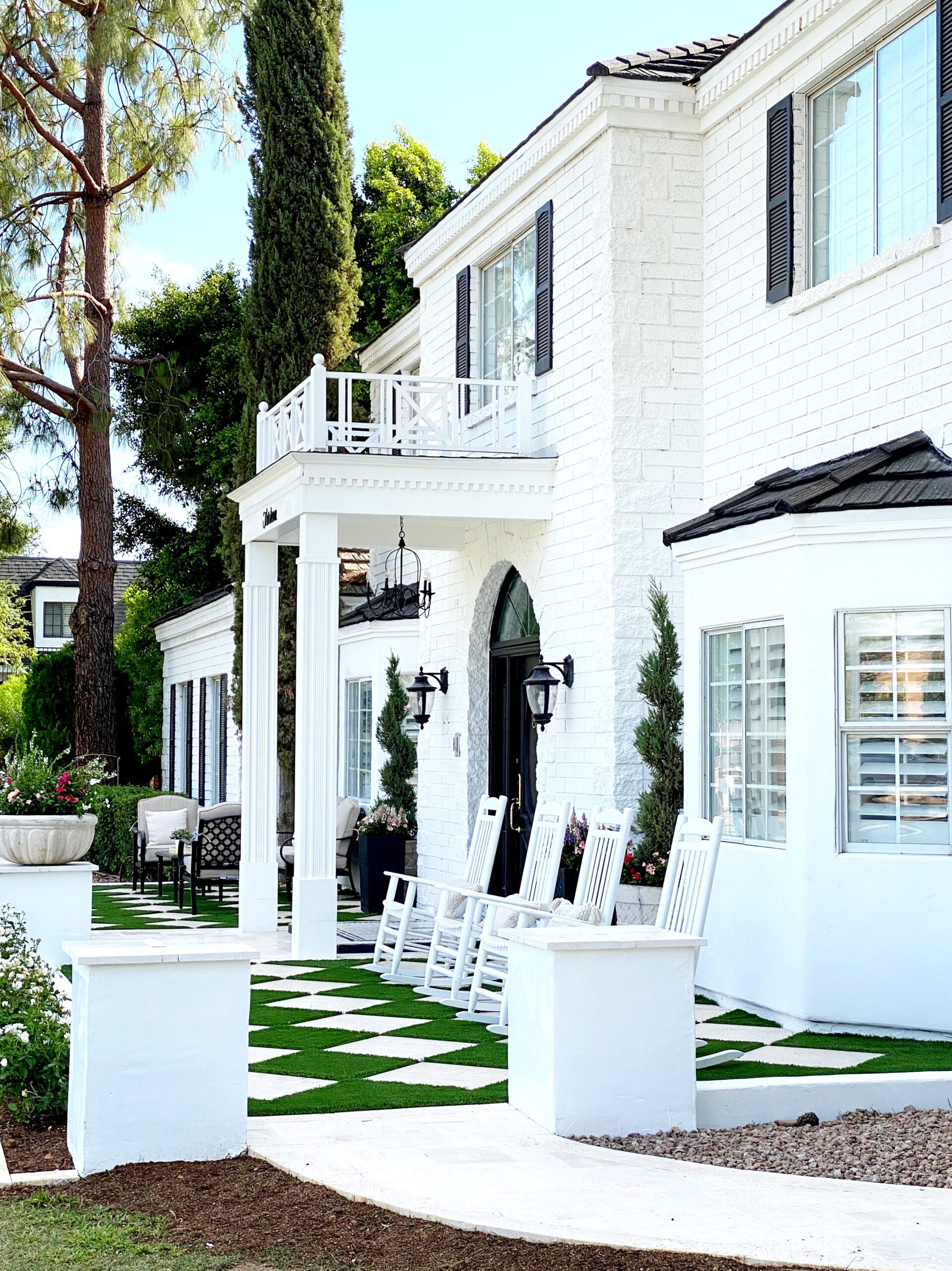 House No. 13: Exterior Makeover - MALLORY NIKOLAUS