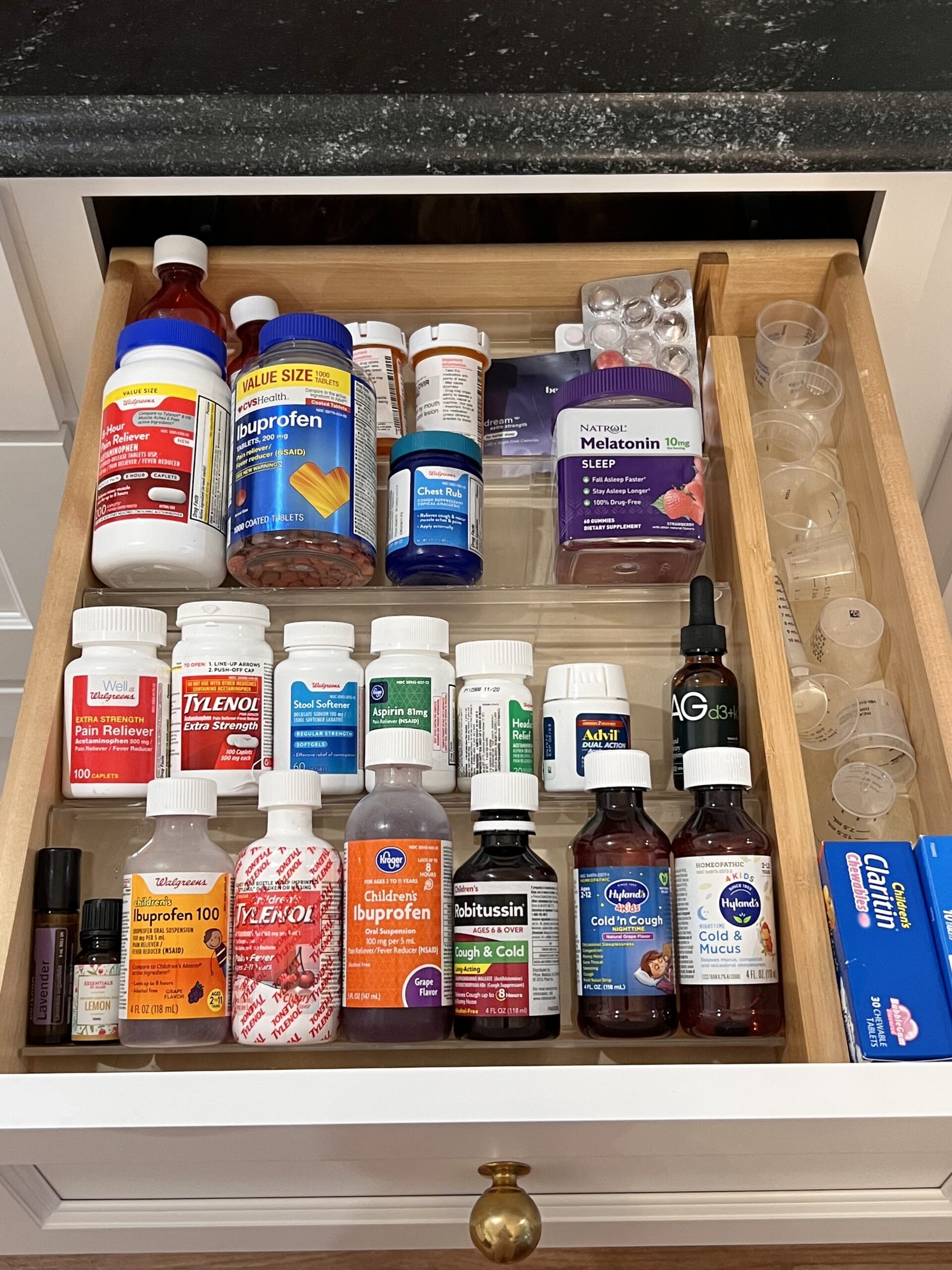 Kitchen Drawer Organization - A Tour Of Each Drawer In My Kitchen!